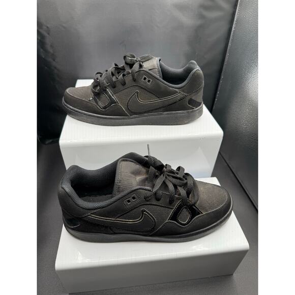 Nike | Shoes | Nike Air Force 2 Sb Low Cut Sneakers Blackout Size 9m ...